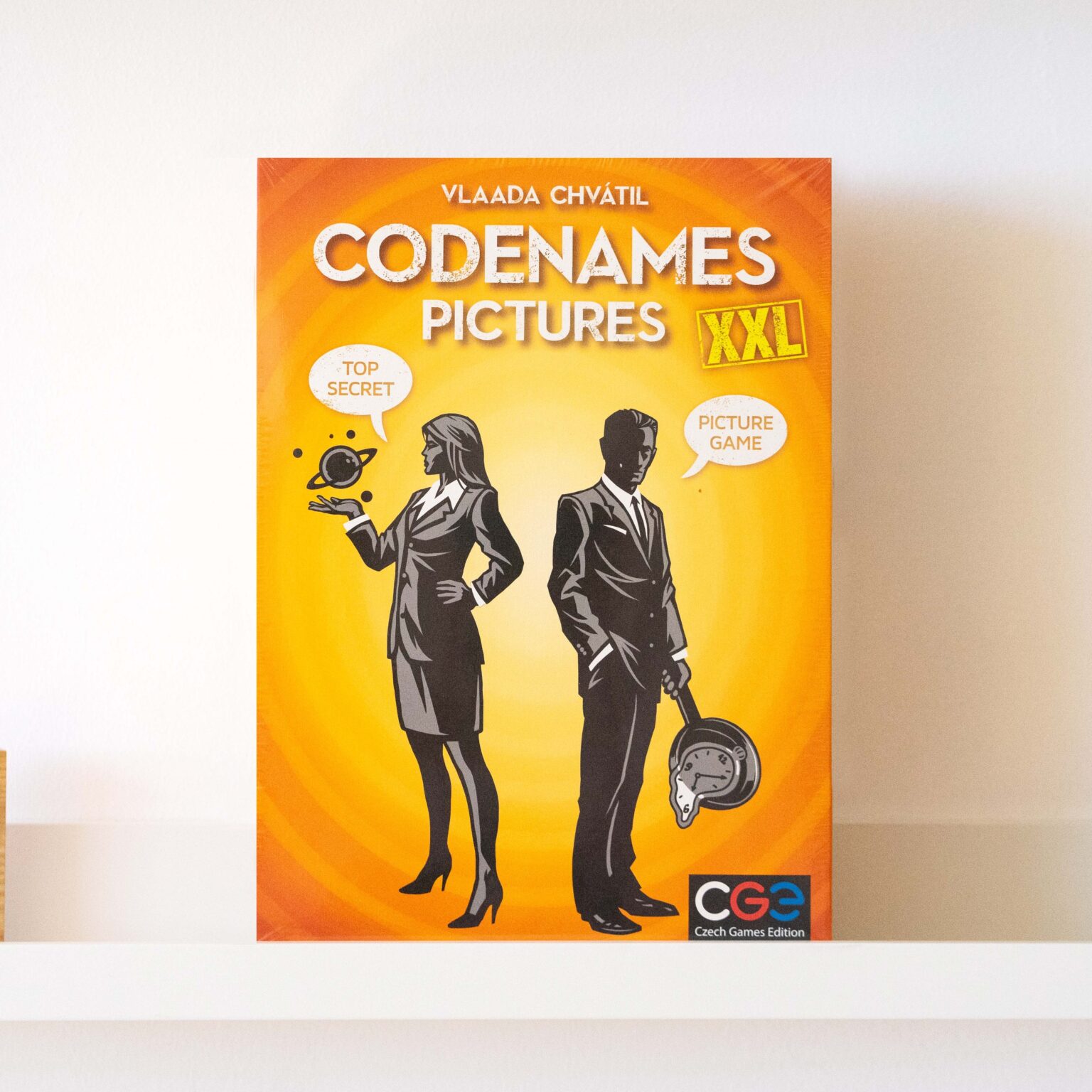 Настільна гра "Codenames: Pictures XXL" - Pakufuda Store
